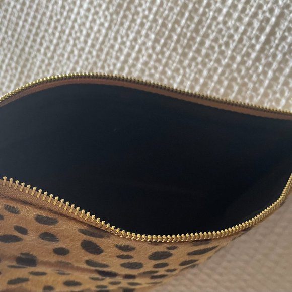 Vici | Bags | Vici Keen Instincts Envelope Zip Clutch Crossbody Bag ...